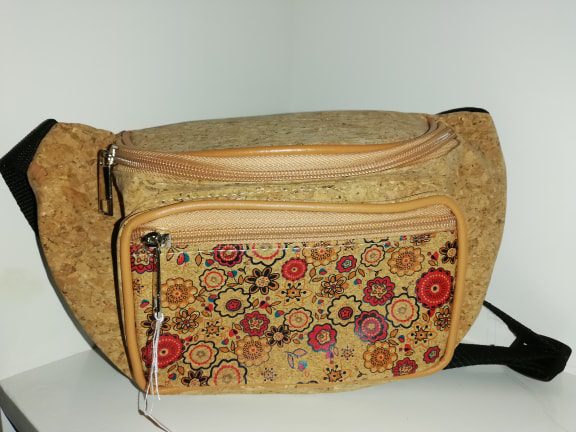 Sac Banane Rouge en Liège - sylvie-au-naturel